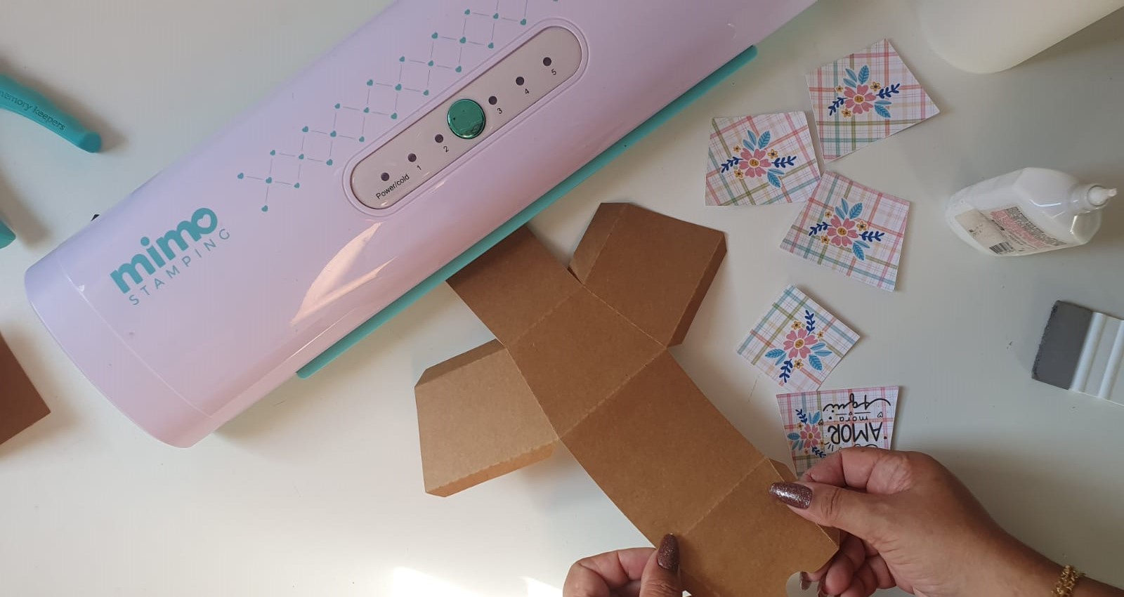 Como Fazer Laminação com a Mimo Stamping - Blog Silhouette Brasil